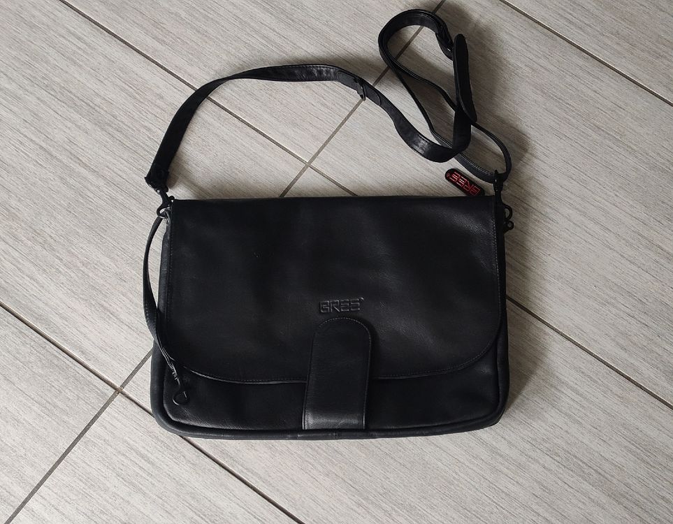 Borsa in pelle Bree tracolla (Gebraucht) in Mezzovico für CHF 40 – mit ...