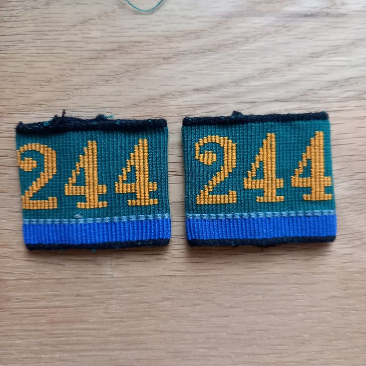 Armee Schulterpatten, Inf, paar (Gebraucht) in Meggen für CHF 2 – mit ...