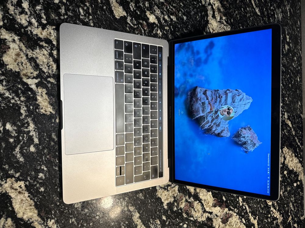 MacBook Pro 2017 | Kaufen auf Ricardo