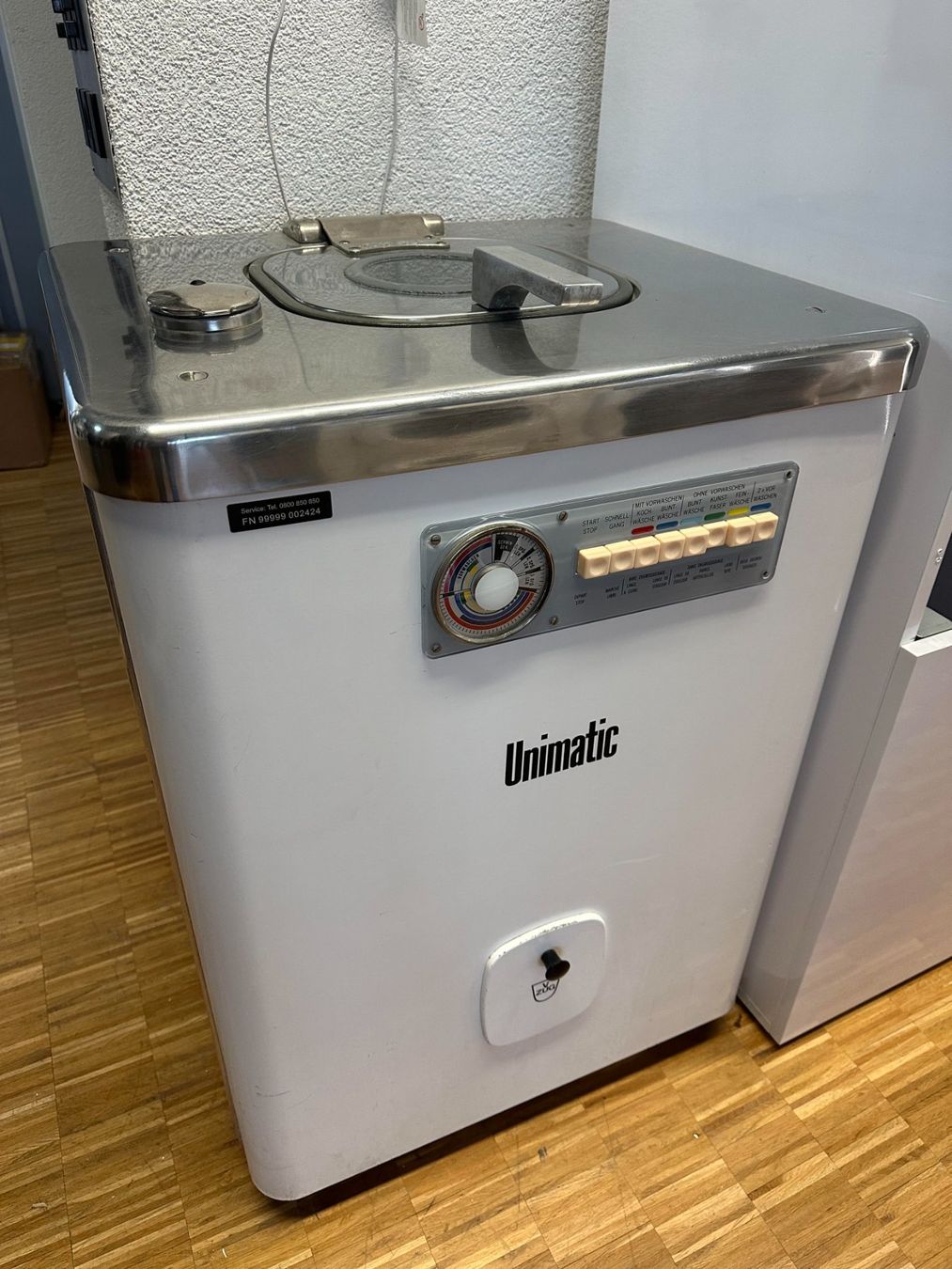 V-ZUG Unimatic für Museum (Gebraucht) in Spreitenbach für CHF 8900 – nur Abholung auf Ricardo kaufen