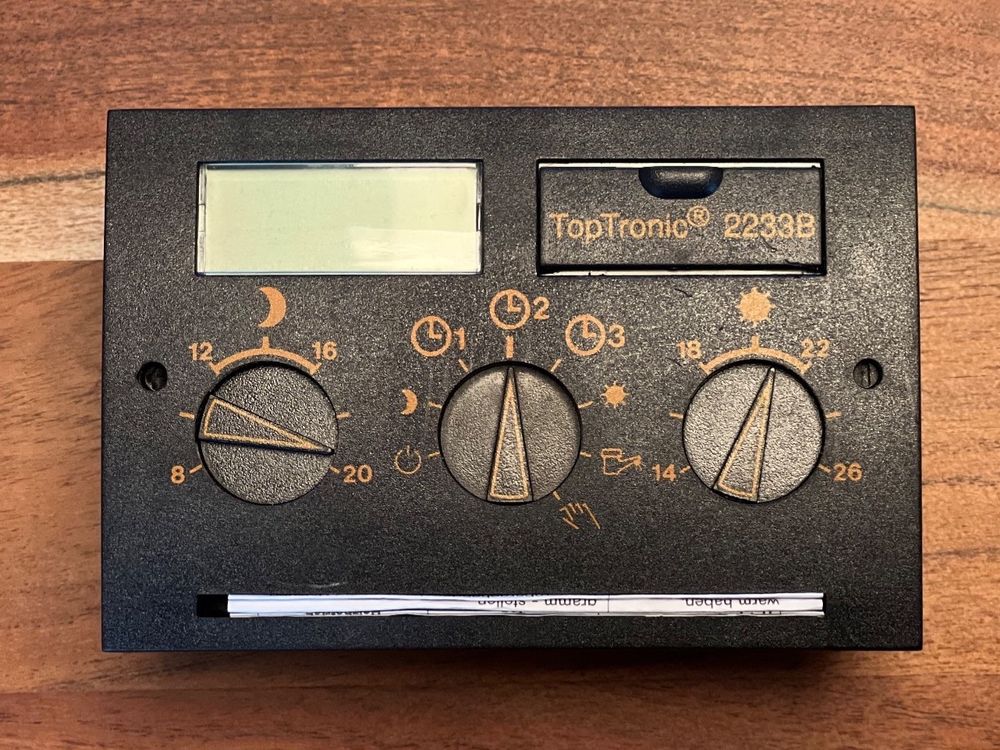 Hoval Toptronic 2233B / Heizungsregler (Gebraucht) in Romanshorn für ...