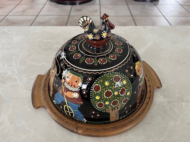 Schweizer Keramik Vintage Käseglocke/Platte (Gebraucht) in Etzelkofen für CHF 20 – mit Lieferung ...