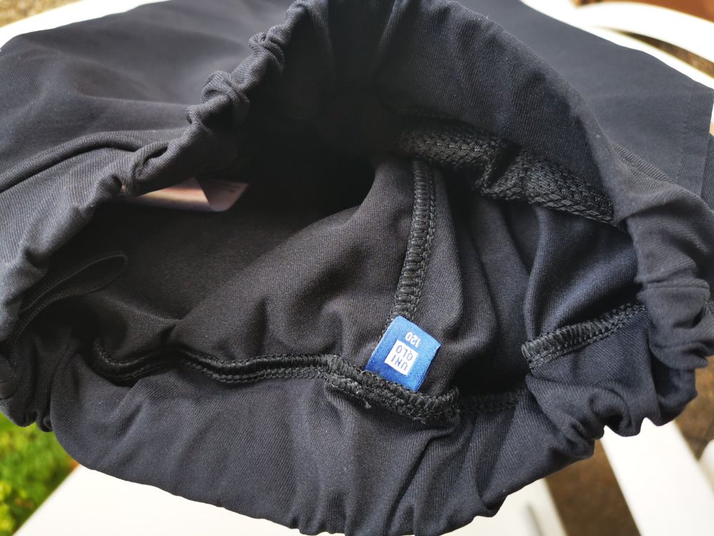 Pantalon sport noir confortable, taille 110 « AIRism » (D'occasion) à ...