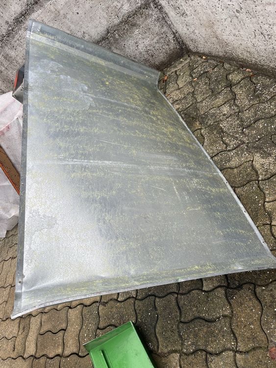 Schilter 2500er Blech Dach (Gebraucht) in Giswil für CHF 5 – nur ...