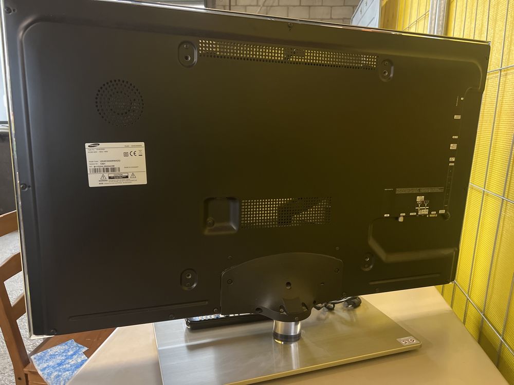 Fernseher 40 Zoll SAMSUNG UE40C6000 (UE40C6000RWXZG) (Gebraucht) in ...