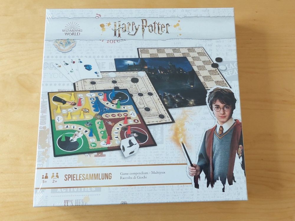 NEU Brett / Karten spiel (Neu und originalverpackt) in münchenstein für CHF 12 – nur Abholung ...