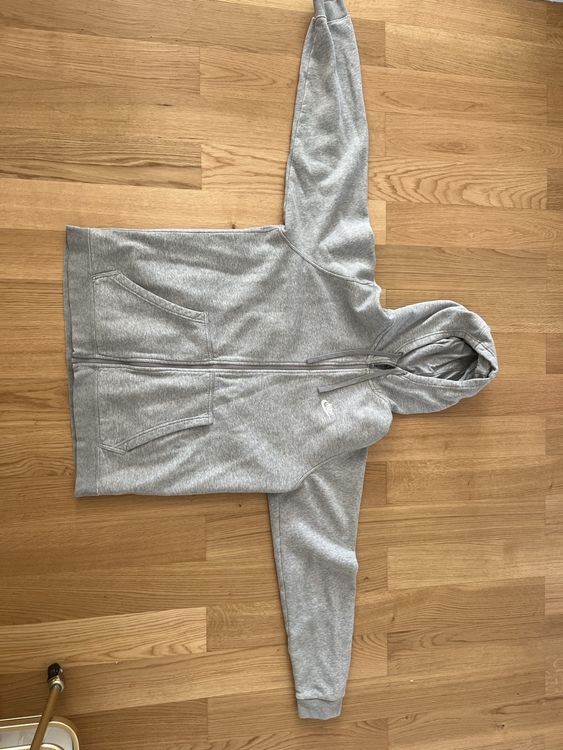 Elegantes Nike Zipper Grau Ebenbild