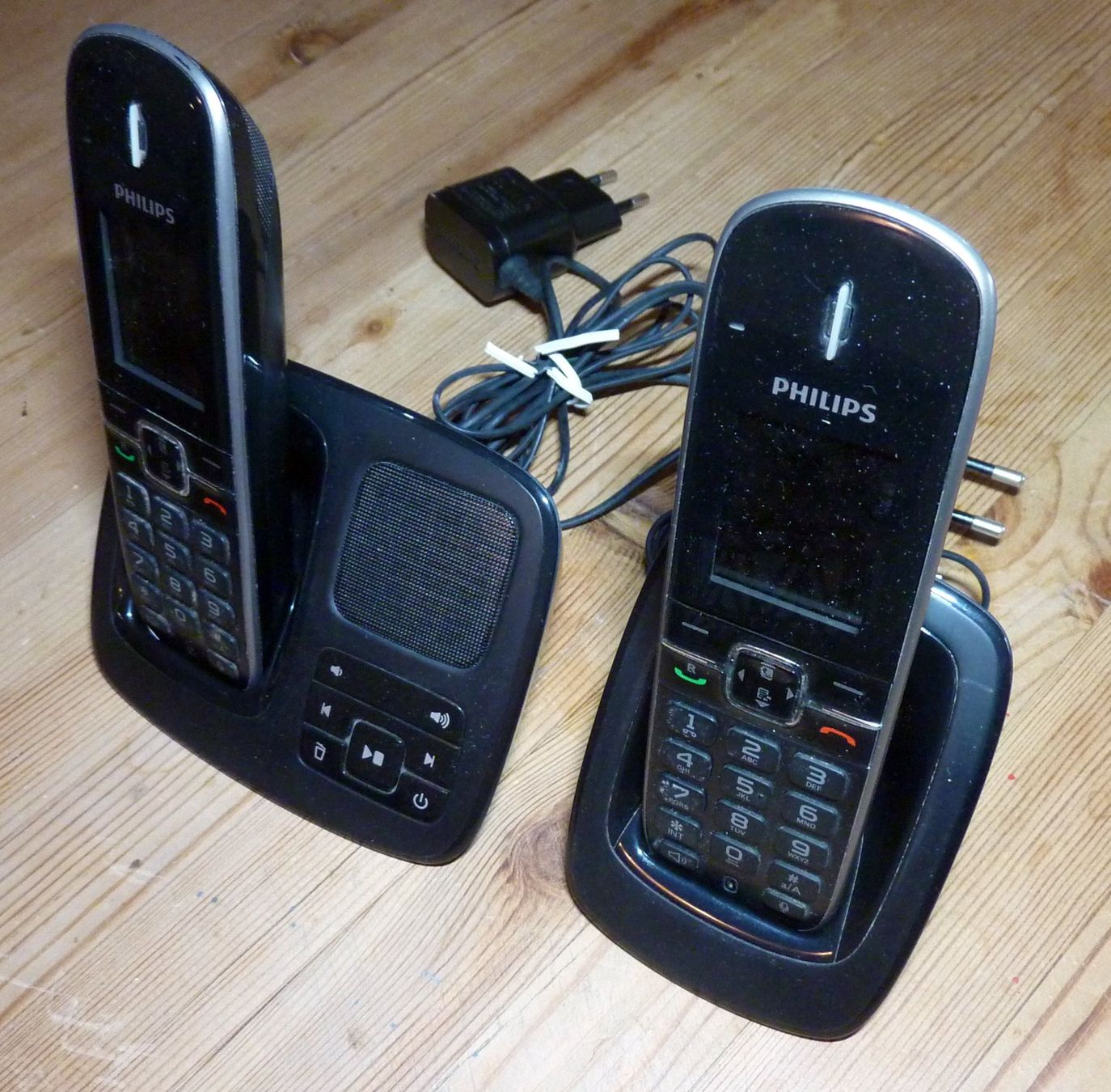 Philips CD496 Téléphone fixe sans fil avec répondeur (D'occasion) à ...