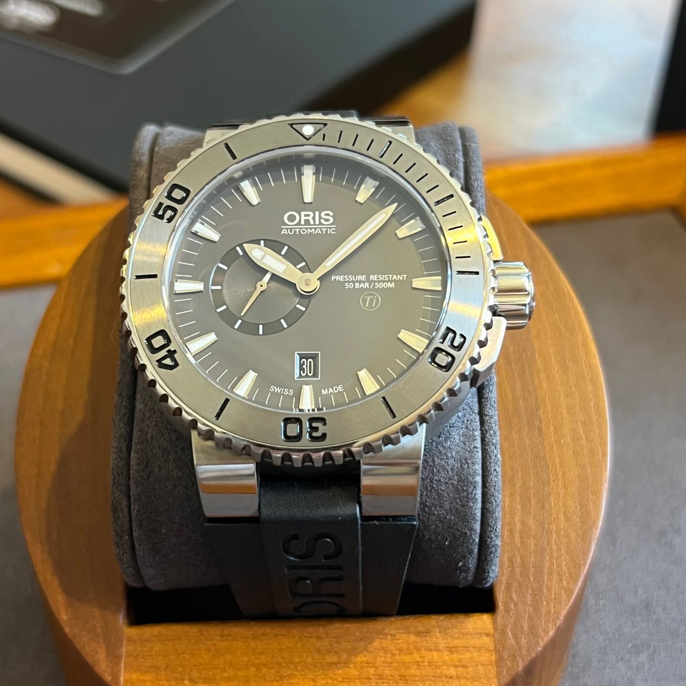 Oris Aquis Titanium Small Second Full Set 01.743.7664.7253-0 (Gebraucht ...