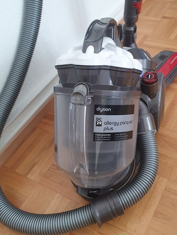 Dyson DC29 allergy parquet plus (Gebraucht) in Prilly für CHF 150 – mit ...