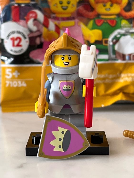 Lego Knight of the Yellow Castle, Series 23 Figur (Neu (gemäss ...