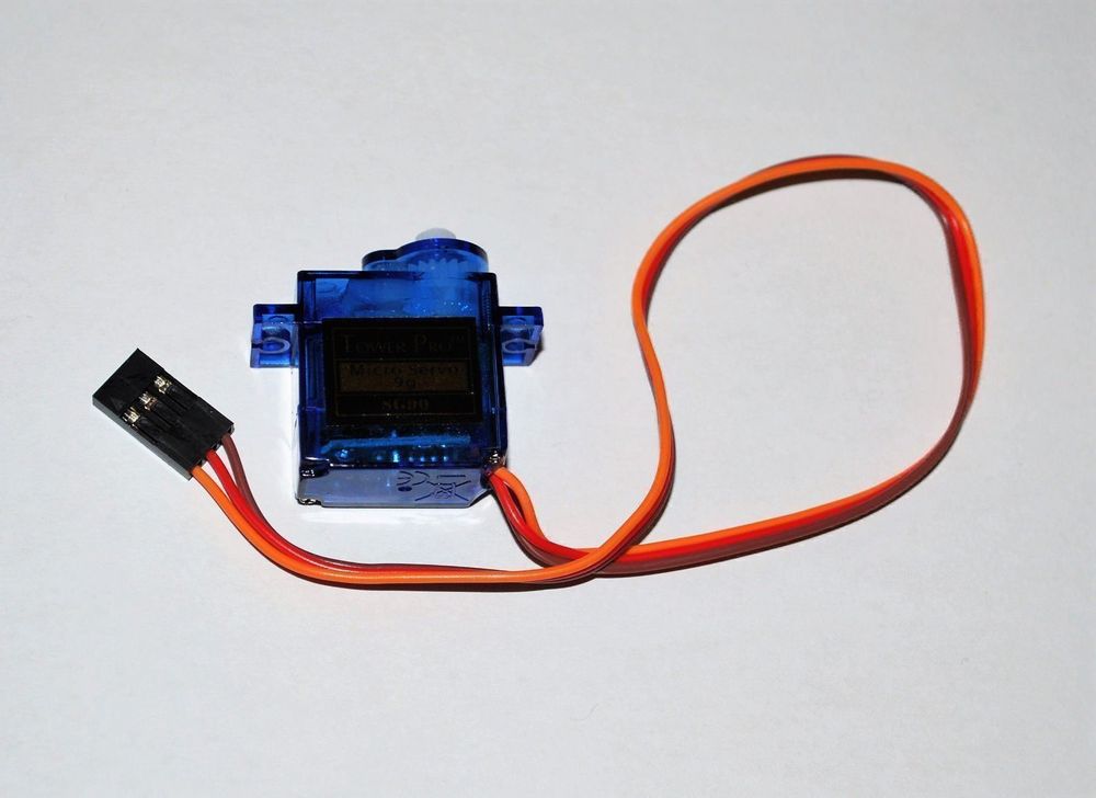Micro Servo für Arduino oder Raspberry (Neu und originalverpackt) in ...