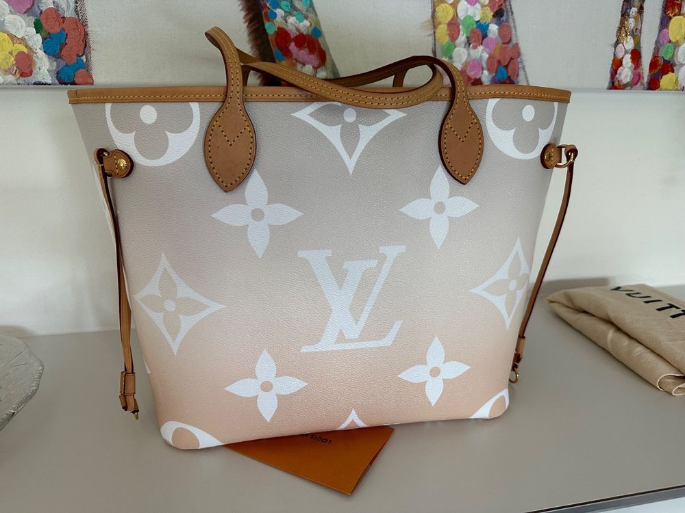 Louis Vuitton Neverfull MM by the Pool Brume (Gebraucht) in Hirschthal für CHF 1200 – mit ...
