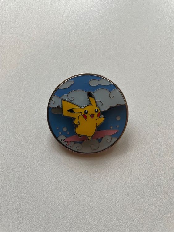 Pokemon Surfing/Flying Pikachu Pin (Gebraucht) in Arbon für CHF 5 – mit ...