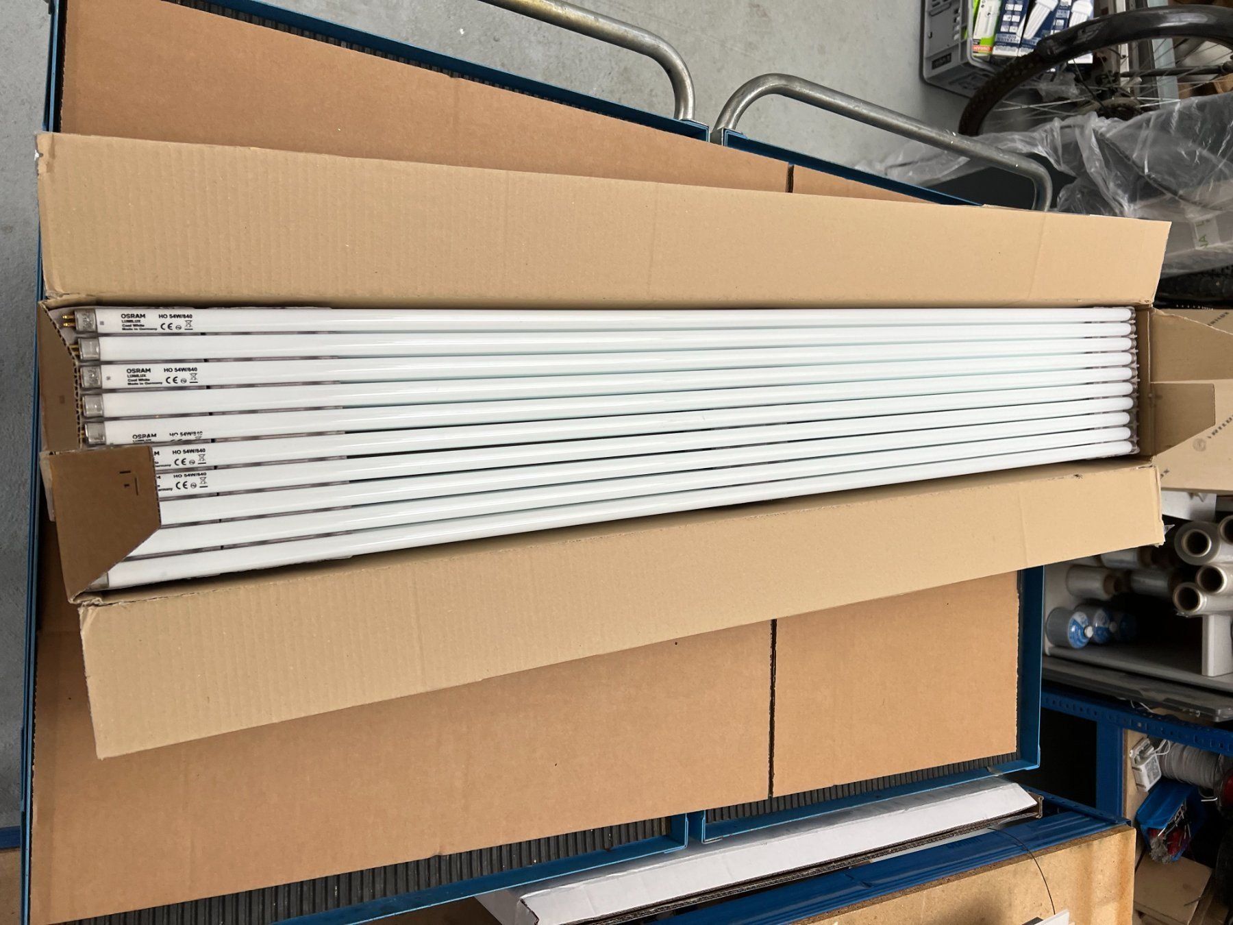 OSRAM LUMILUX HO 54W/840 (Neu und originalverpackt) in Mägenwil für CHF ...