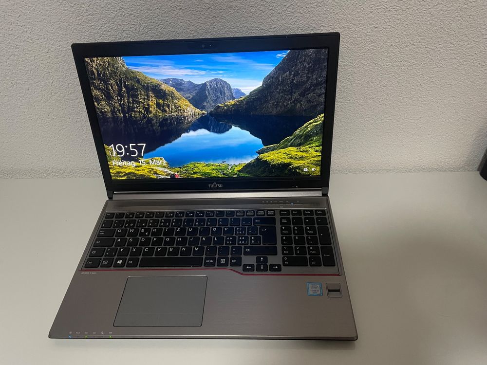 Fujitsu LifeBook E756 15,6" / i5-6200U (Defekt) in Lausen für CHF 30 ...