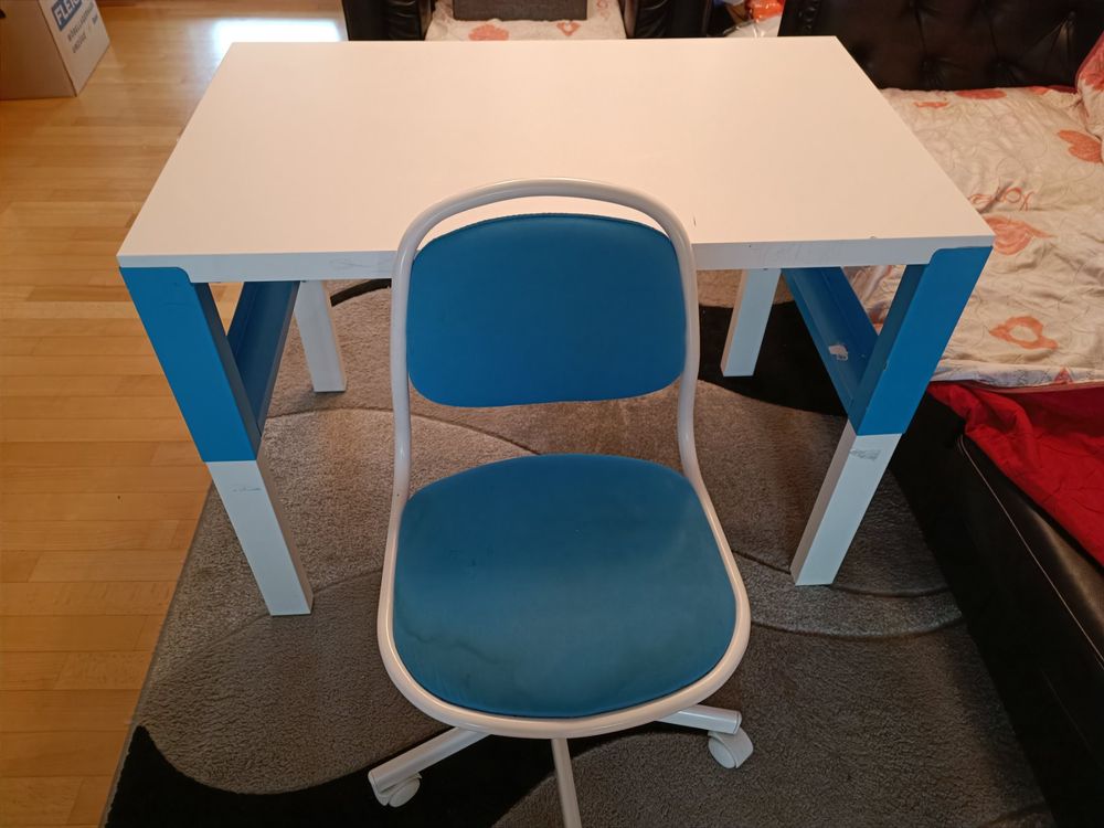 Schreibentisch Kinder mit Sthul (Gebraucht) in Münchwilen TG für CHF 25 ...