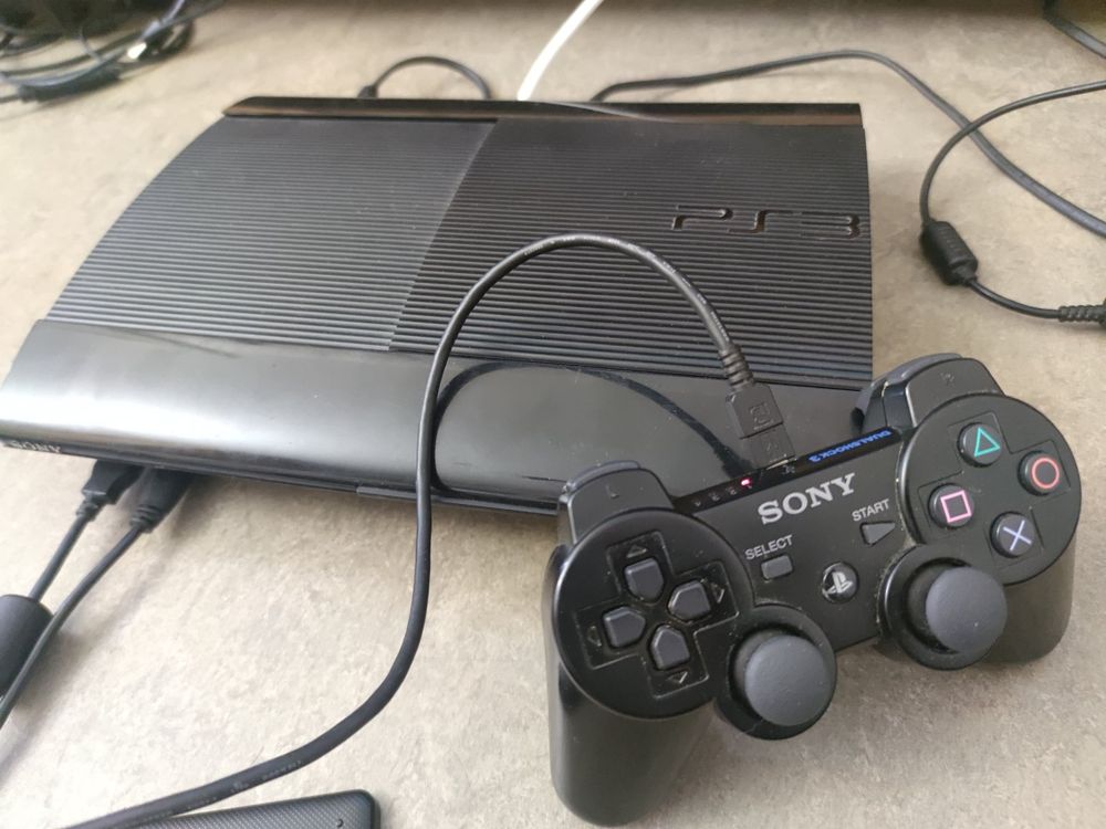 PS3 Super Slim (Gebraucht) in Zurich für CHF 55 – mit Lieferung auf ...