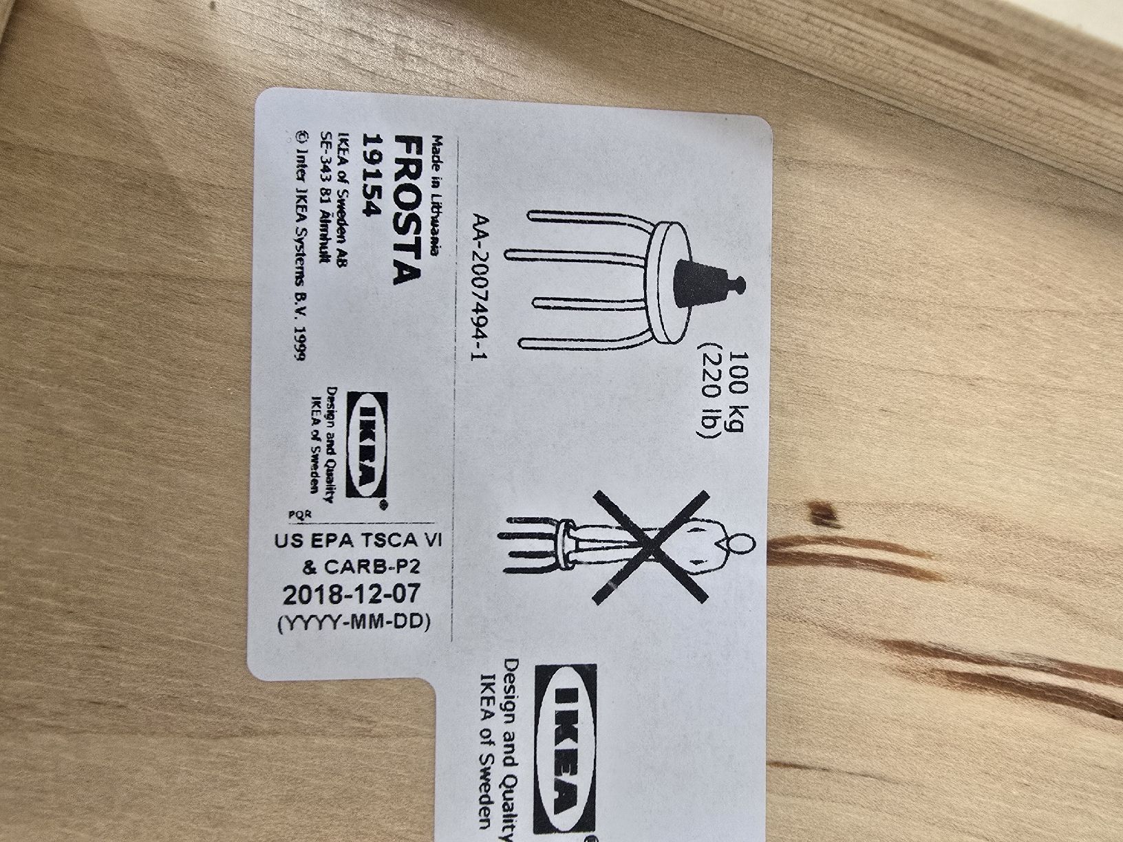 2 Stück Ikea Frosta Hocker, Top Zustand,mit 1 Kissen (Gebraucht) in ...