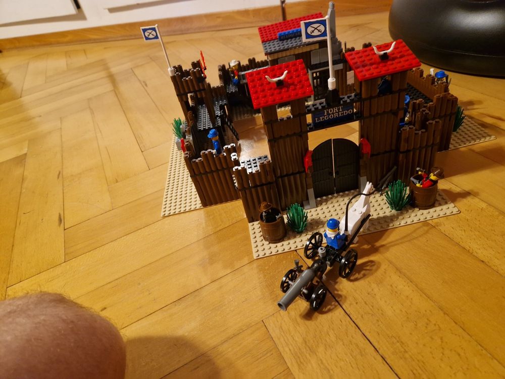 Lego: Fort Legoredo 6769 (99% komplett) | Kaufen auf Ricardo