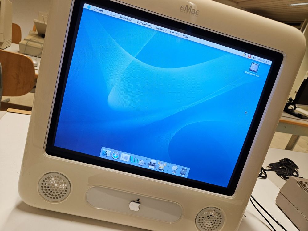 eMac (Gebraucht) in Diepoldsau für CHF 40 – nur Abholung auf Ricardo kaufen