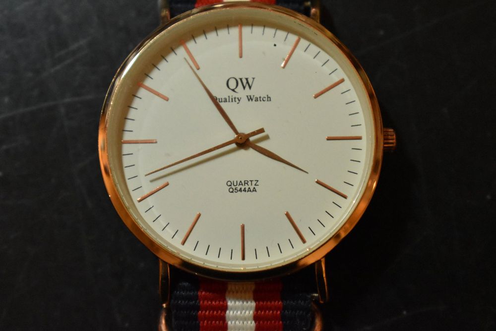 QW-Uhr Neu | Kaufen auf Ricardo