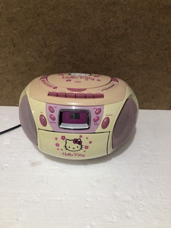 Hello kitty Radio-cd-cassette (Gebraucht) in für CHF 27 – mit Lieferung ...