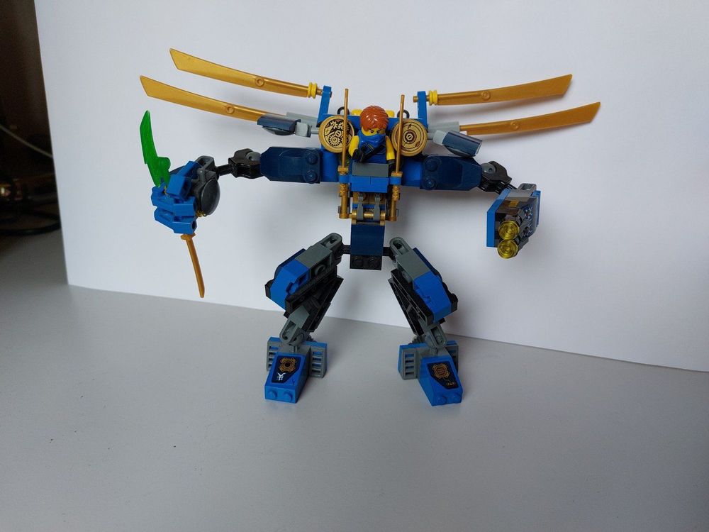 Lego Ninjago Master of Spinjizu Jay's Electro-mech 70754 (Gebraucht) in ...