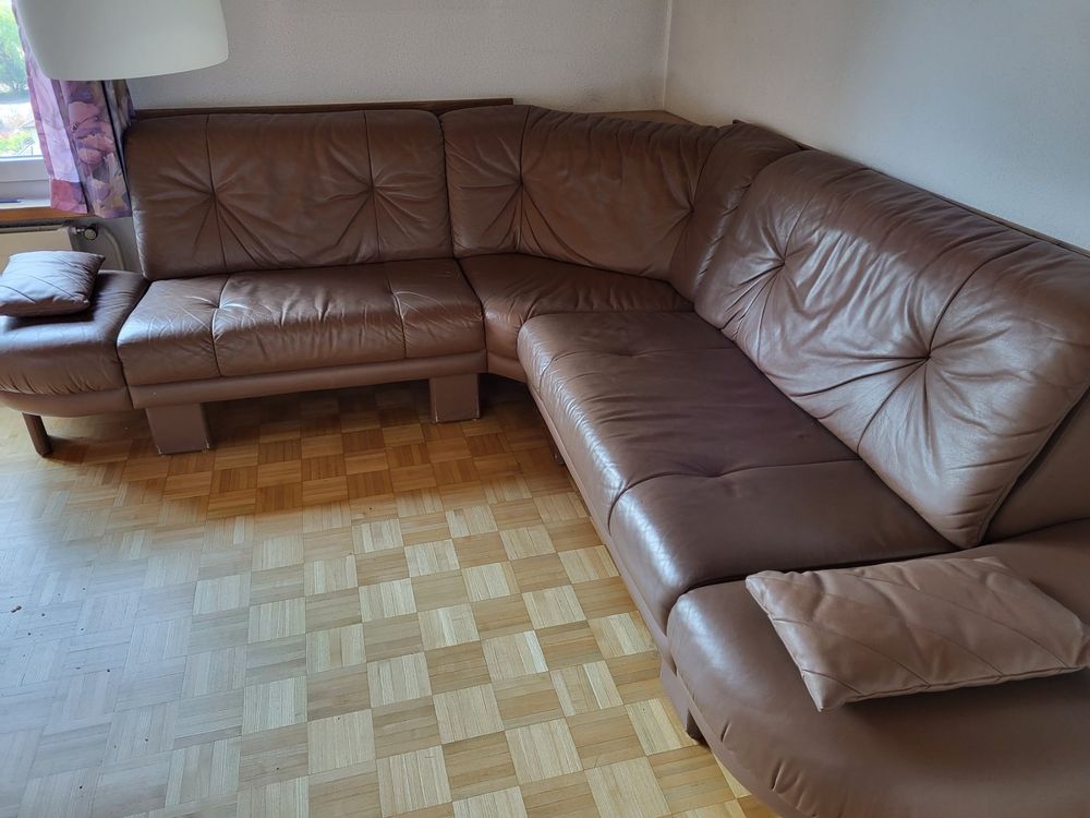 Braune gut erhaltene Ledergruppe u. Sessel/Abh. in Eschlikon (Gebraucht) in Eschlikon TG für CHF ...
