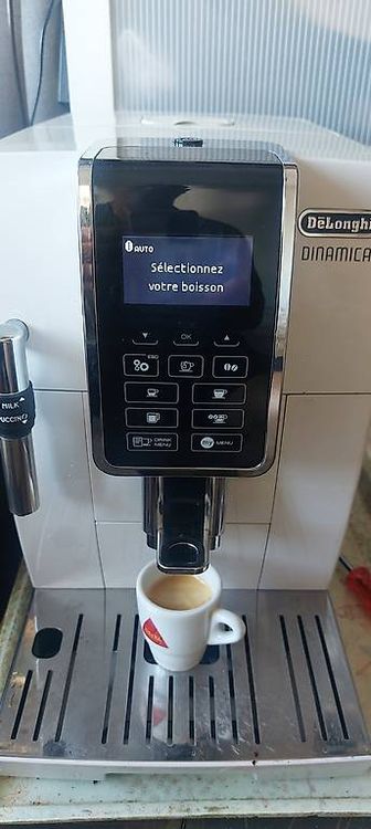 Très belle machine à café delonghi Dinamica blanche ecam 350 (Gebraucht) in Rolle für CHF 150 ...