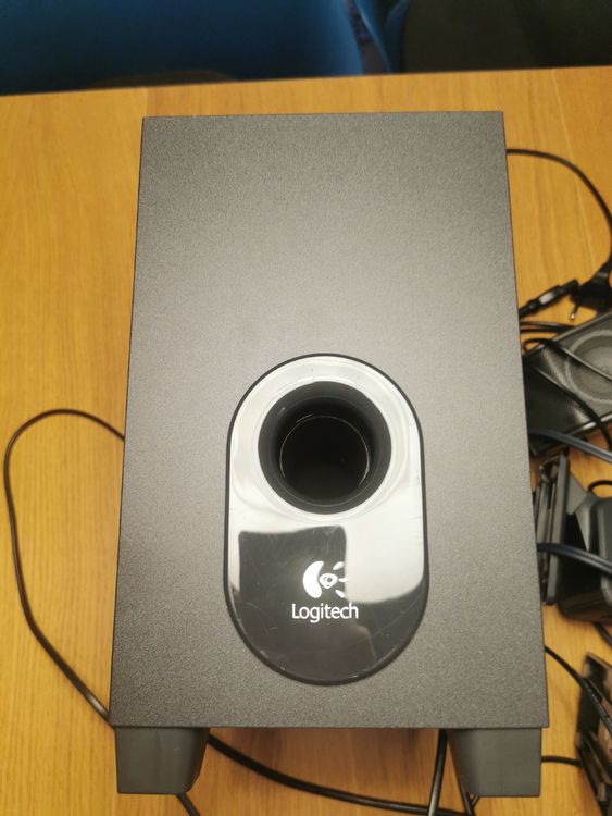 Logitech Surround System (Gebraucht) in für CHF 13 – mit Lieferung auf ...