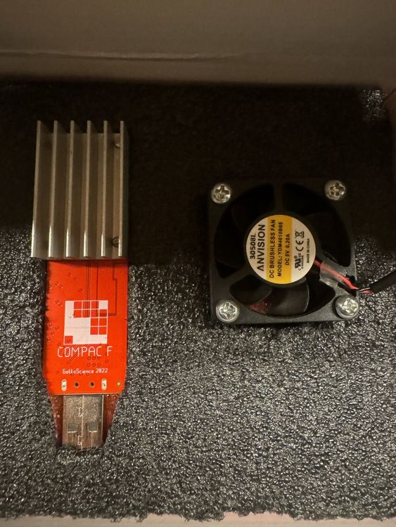 GekkoScience Compac F USB miner + Lüfter | Kaufen auf Ricardo