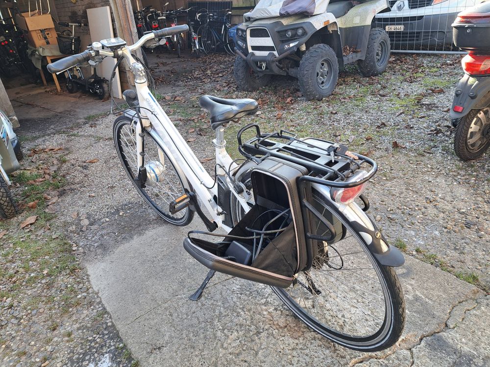 E-Bike Giant Twist Express RSW 25km/h Akku defekt Lieferung (Gebraucht) in Hallau für CHF 1 ...