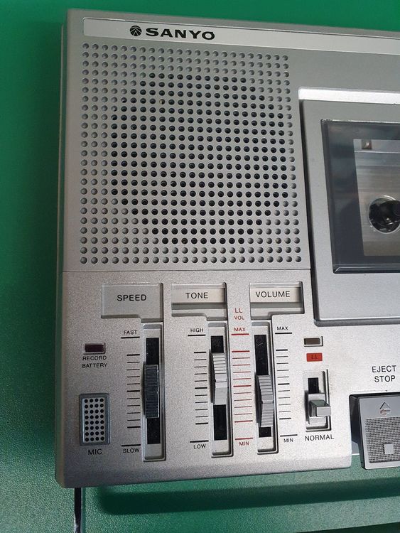 SANYO M-A5LL Cassette Recorder / Kassettenrecorder / | Kaufen auf Ricardo