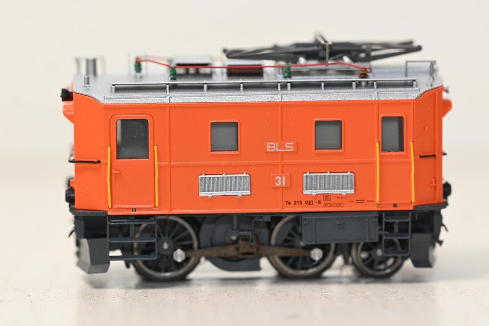 BLS Te 2/3 Brawa HO/AC mit OVP , läuft nur Analog (Gebraucht) in Laupen ...