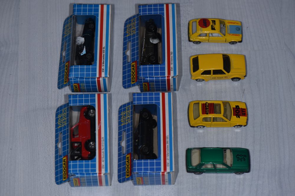 EDOCAR Modelle 4x Ovp 4xguter Zustand (Gebraucht) in Wädenswil für CHF ...