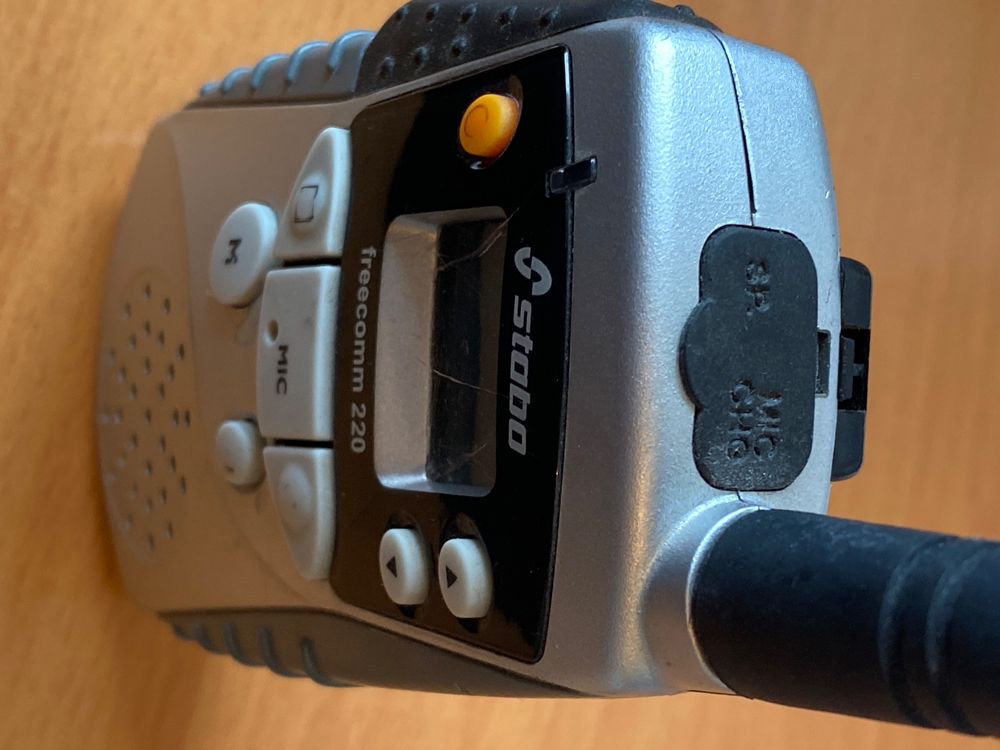 Stabo Freecomm 220 - PMR 446 Handfunkgerät (Gebraucht) in Dottikon für ...