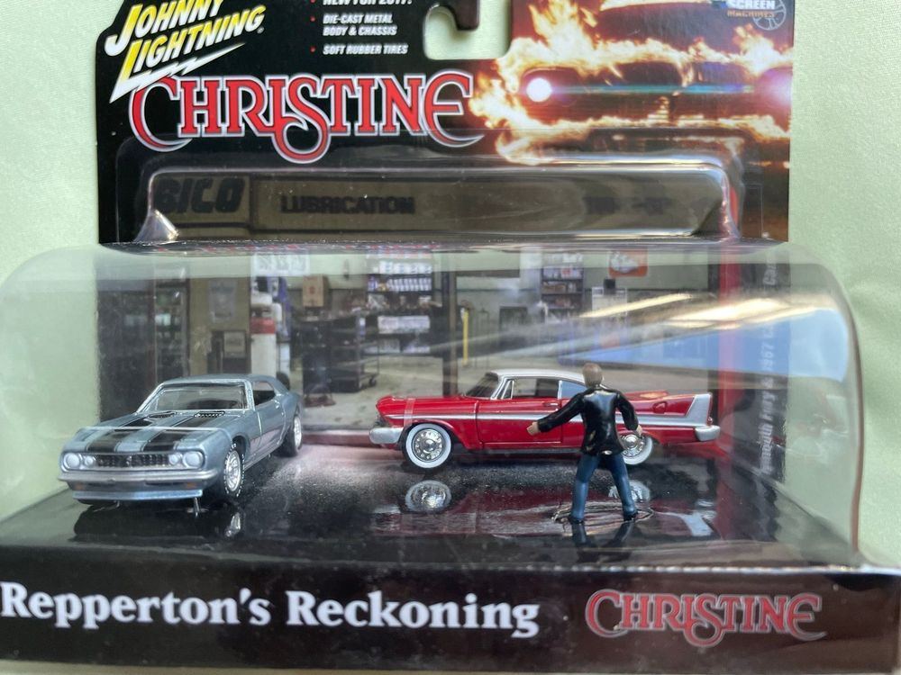 Film CHRISTINE: Diorama Christine + Camaro mit Figur 1/64 (Neu und originalverpackt) in ...