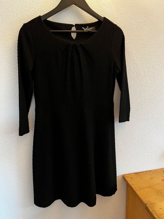 Fabelhafte Schwarzes Kleid Comma Bilder
