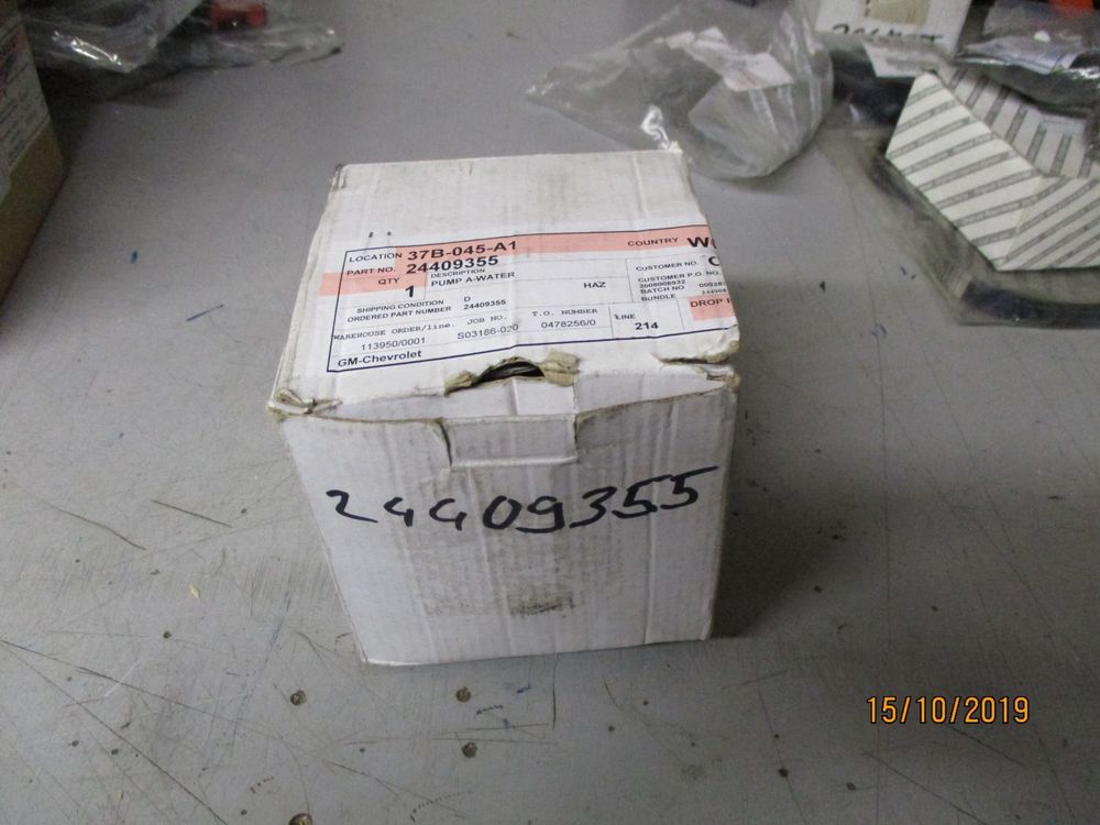 WASSERPUMPE CHEVY 24409355 (Neu und originalverpackt) in Langnau i. E ...