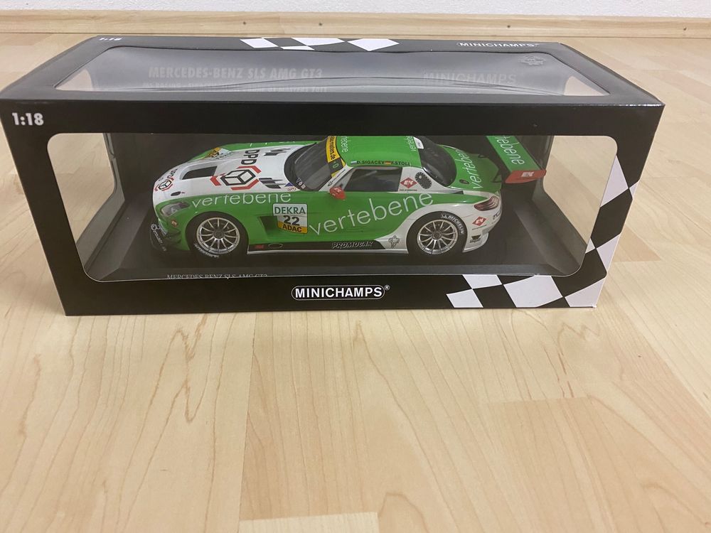 Mercedes-Benz SLS AMG GT3 MINICHAMPS 1:18 (Neu (gemäss Beschreibung ...