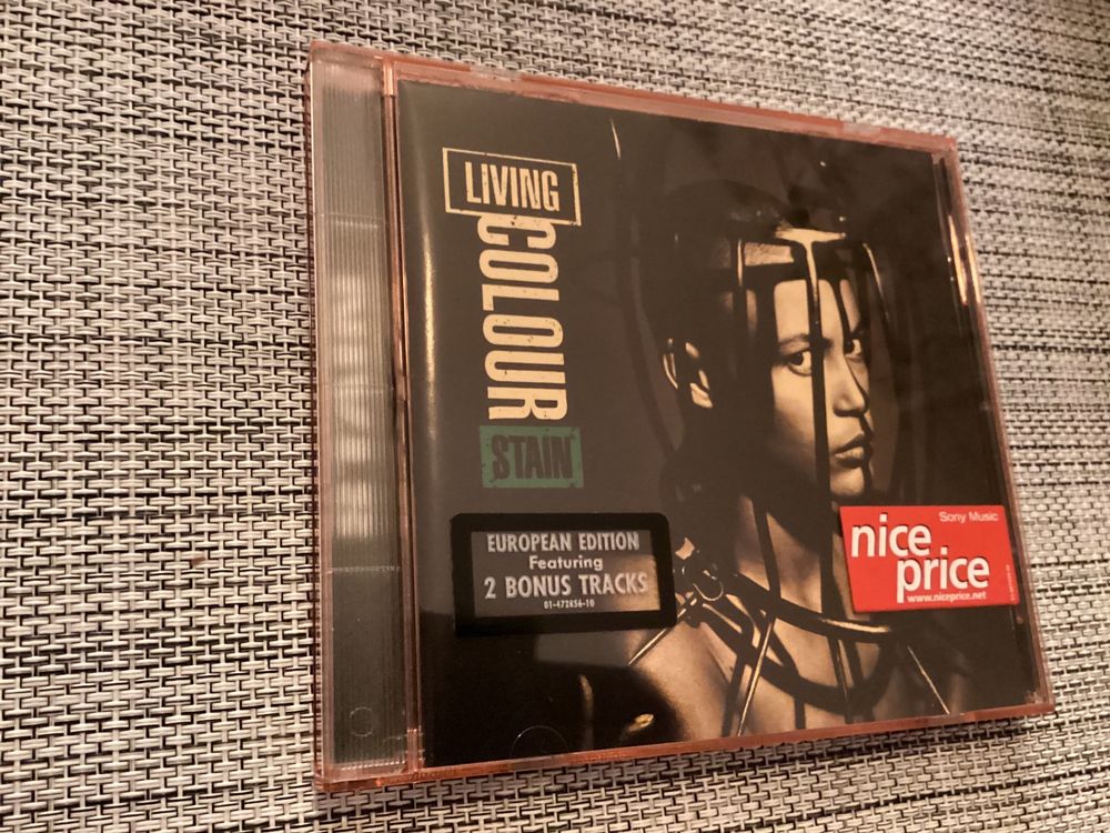 Living Colour – Stain (Gebraucht) in Reinach AG für CHF 0.8 – mit ...
