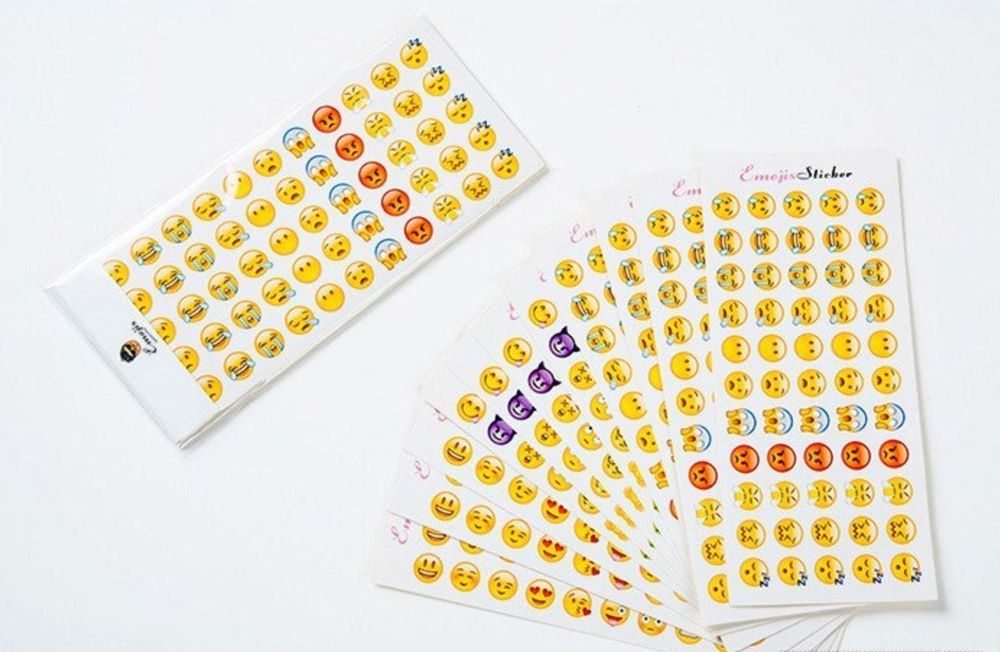 Stickerset Smiley Emoji Chat Emoticons Handy Lachen Smile (Neu und originalverpackt) in ...