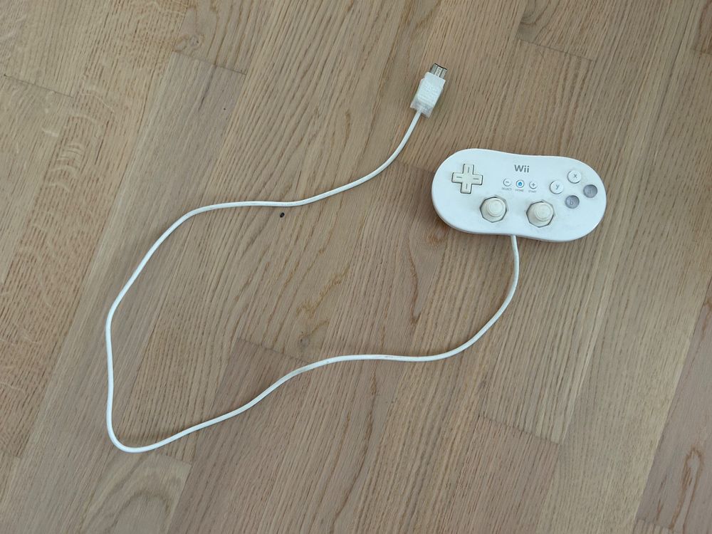 Wii - Classic Controller Nintendo Wii / Wii U | Kaufen auf Ricardo