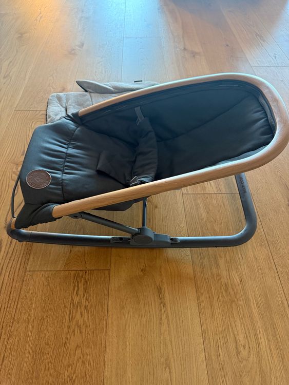 Wippe Baby Maxicosi mit Newborneinlage (Gebraucht) in Richterswil für ...