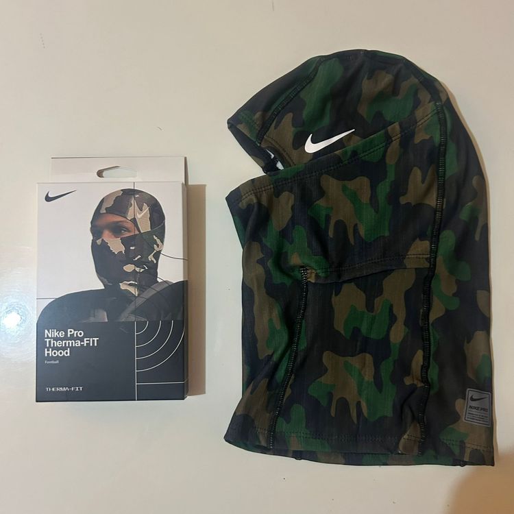 SKY MASKE NIKE THERMA-FIT 🖤💚 (Neu (gemäss Beschreibung)) in Unterägeri ...