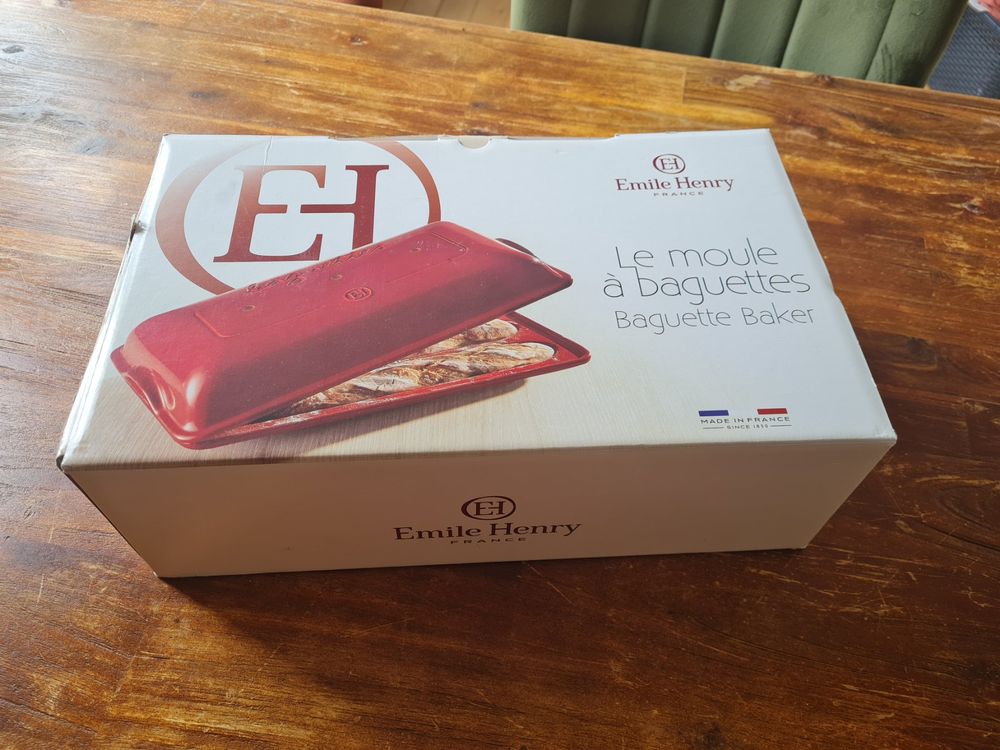 Baguette form Emile Henry (Gebraucht) in Basel für CHF 35 – nur ...