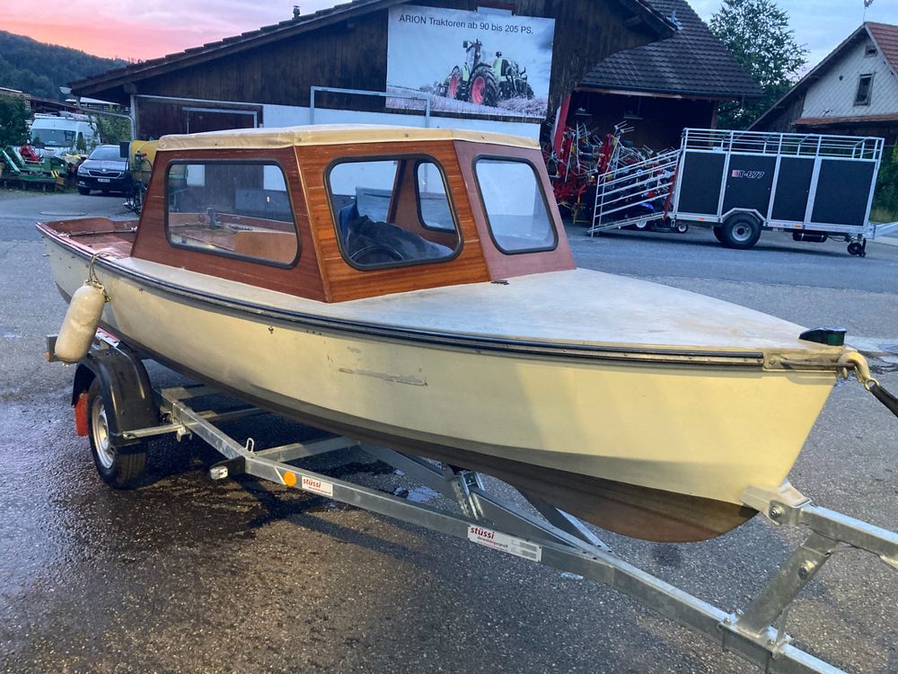 Schönes Kabinenboot Elektromotor und Benzinmotor Yamaha AUBO (Gebraucht) in Ermensee für CHF ...