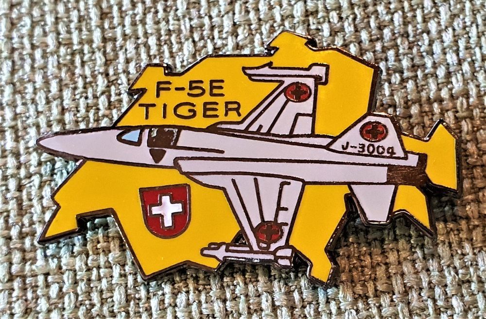 K602 - Pin Swiss Air Force F-5E Tiger (Gebraucht) in Reinach BL für CHF 2.5 – mit Lieferung auf ...