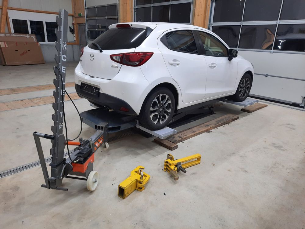 Carrosserie Richtanlage, Auto Lift, Celette Lynx 2 (Gebraucht) in für ...